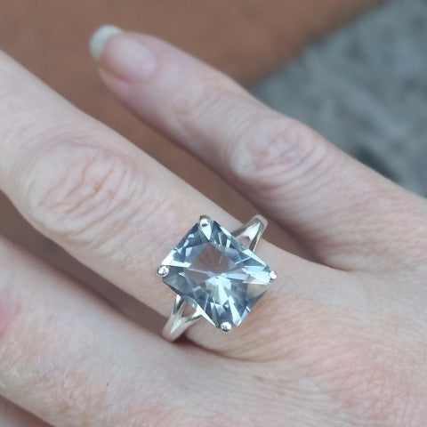 TV tube sterling ring – Amy Pfaffman