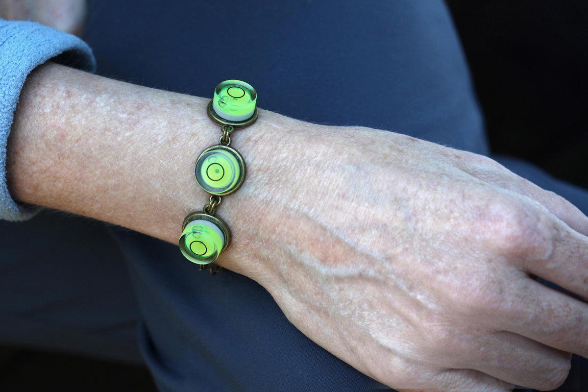 Triple bullseye level bracelet with brass chain – Amy Pfaffman